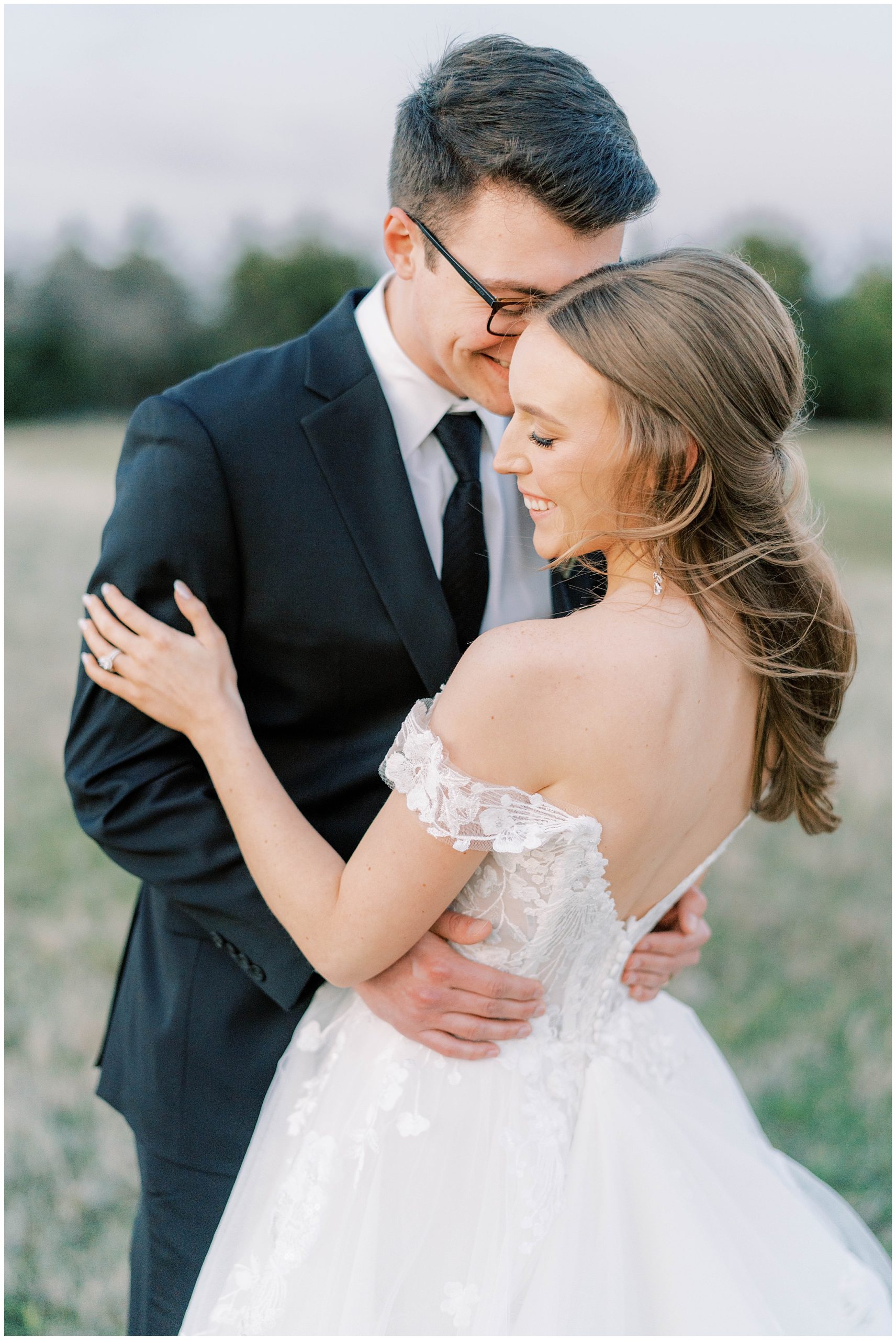 Emily + Cory at Davis & Grey Farms - lizziechristineallen.com